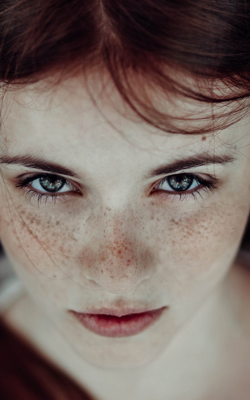 Redhead Women Freckles Portrait Wallpaper - 800x1280 Resolution