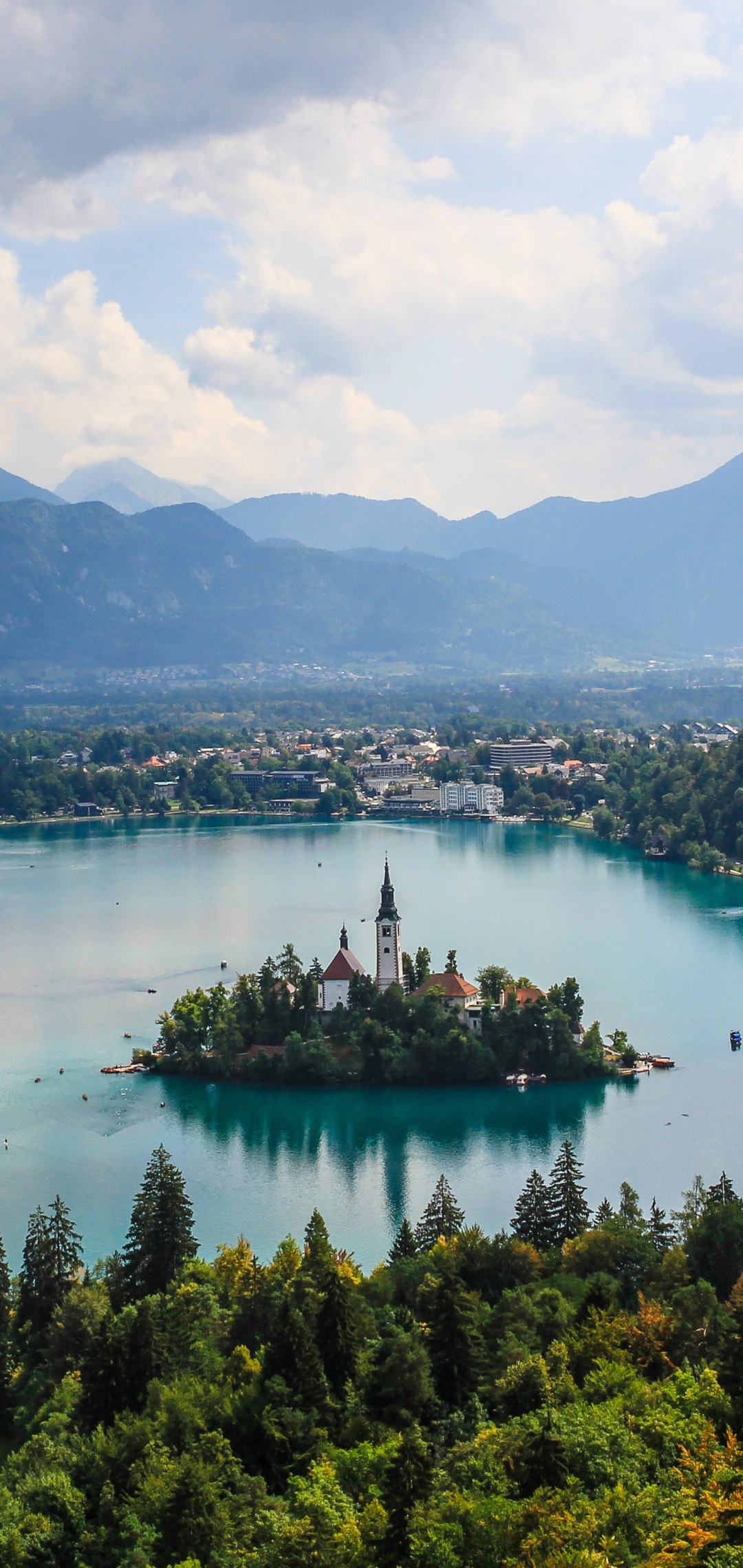 Lake Bled Mountains Forest Slovenia Wallpaper - 1080x2280